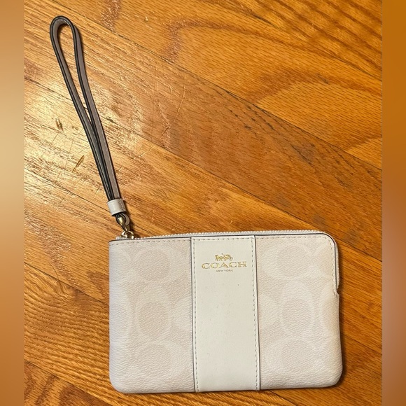 Coach | Bags | Coach Clutch | Poshmark